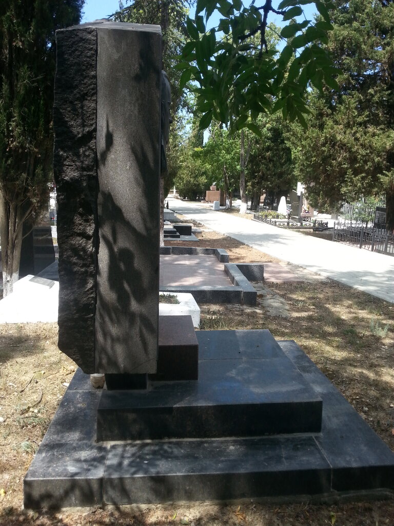 Ünlü kişilerin mezarları В.И. Пашков, Sevastopol, foto