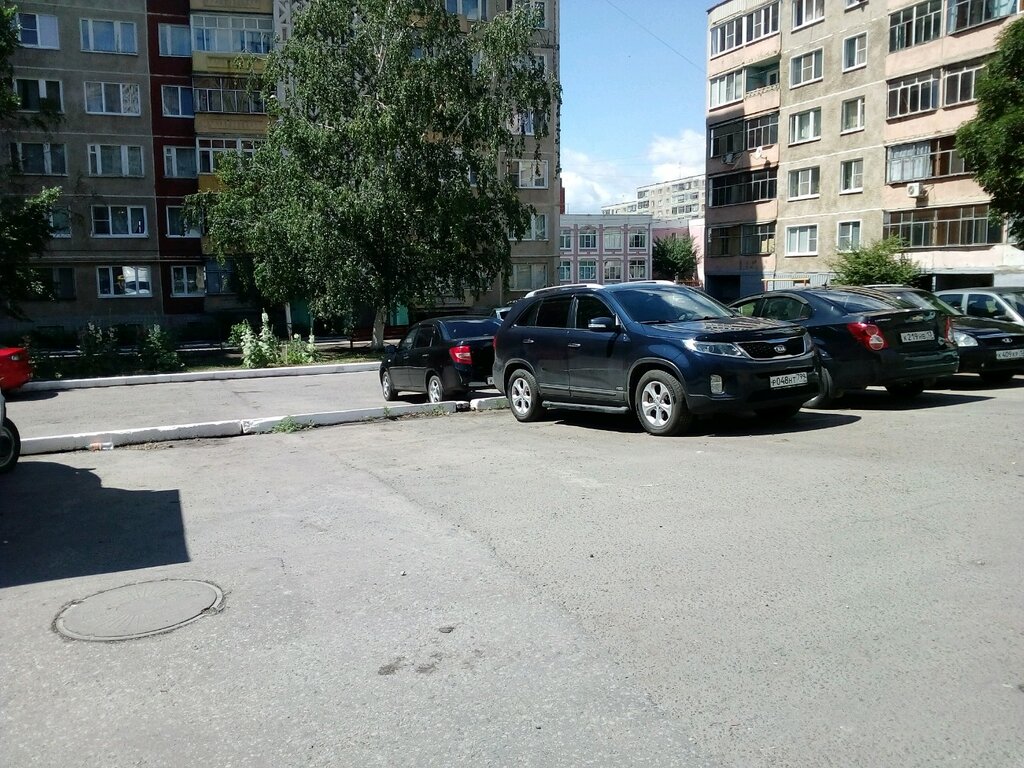 Otoparklar Parking lot, Saransk, foto