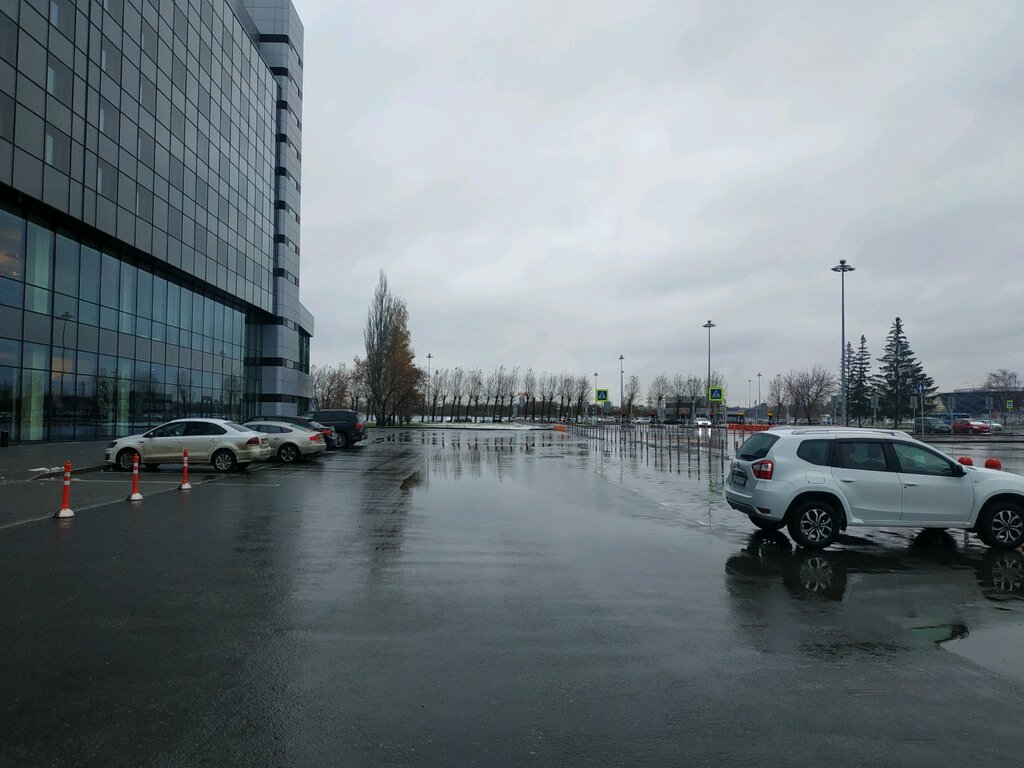 Otoparklar Car park, Yekaterinburg, foto