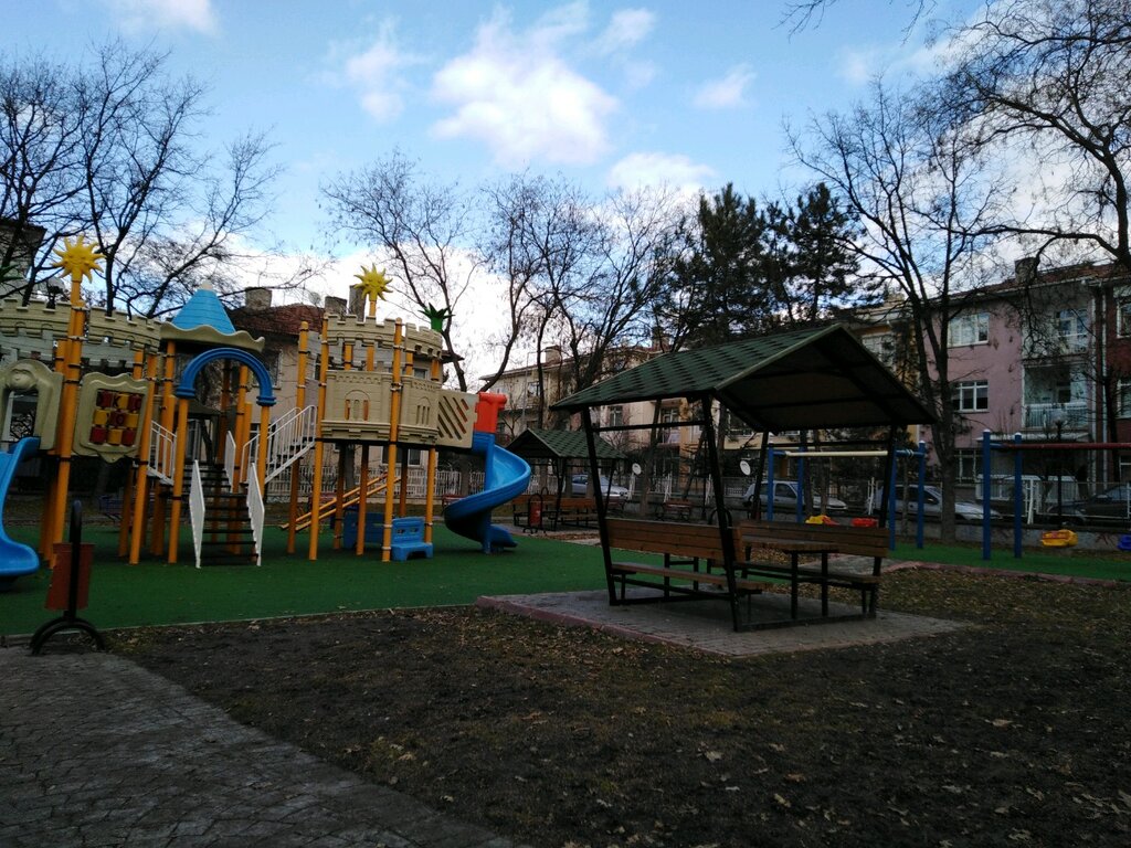 Parklar ve ormanlar Menekşe Parkı, Ankara, foto