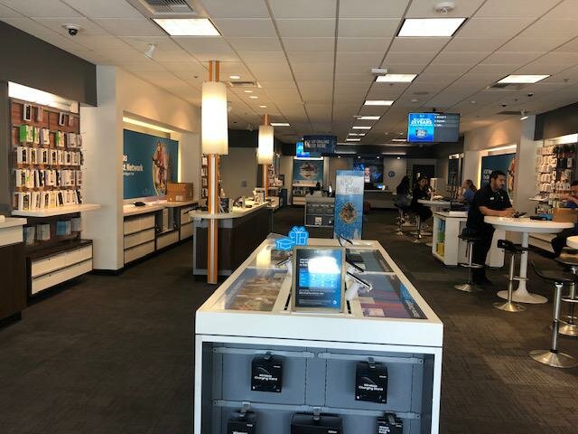 Cep telefonu ve aksesuarları satış mağazaları At&t Store, Glendale, foto
