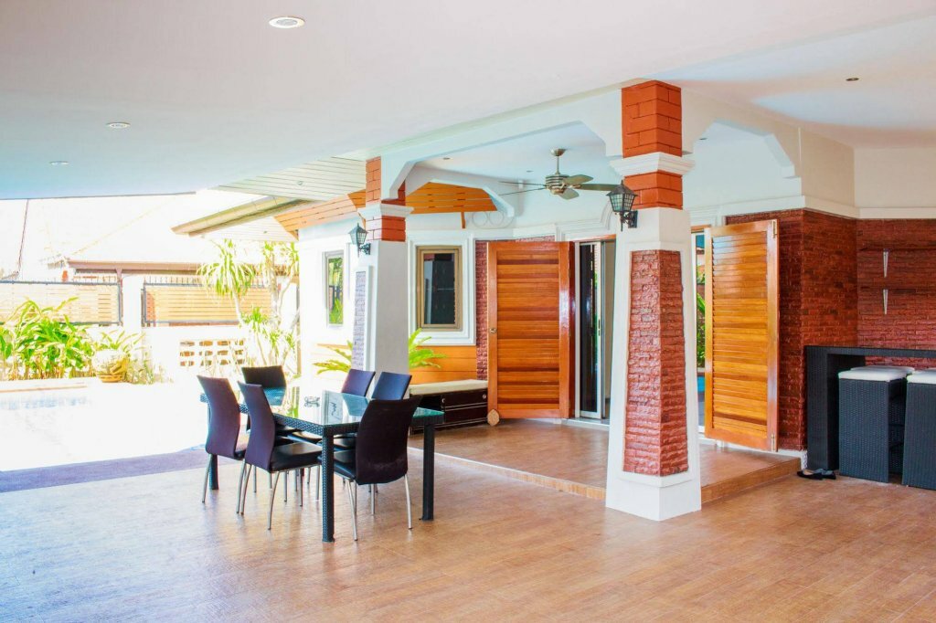 Otel Momo Villa, Pattaya, foto
