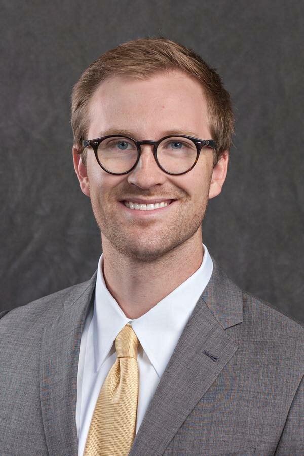 Yatırım fonu firmaları Edward Jones - Financial Advisor: Kevin M Kramer, Kuzey Carolina Eyaleti, foto