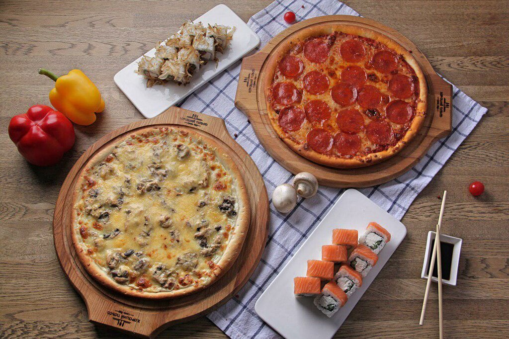 Hazır yemek teslim servisleri Underground Pizza & Sushi, Murino, foto