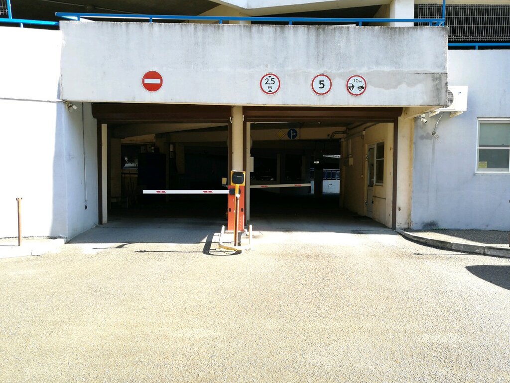 Garajlar Gsk 84 - Krasnodar, Krasnodar, foto