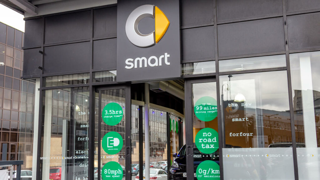 Otomobil parçaları imalatı Smart of Glasgow, Glasgow, foto
