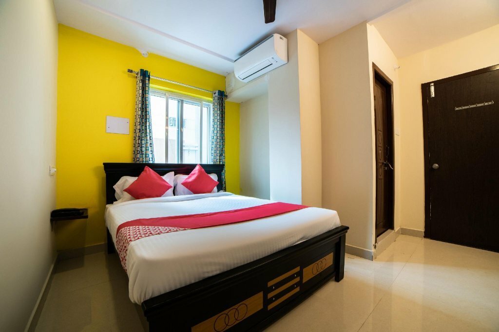 Otel Oyo 40852 Hotel White Ridge, Haydarabat, foto
