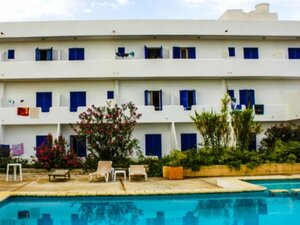 Hostal Mayans (Islas Baleares, Formentera), otel  Formentera'dan
