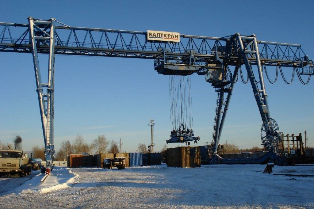 Depo hizmetleri Verhnekondinskaya, gruzovoj terminal RZhD, Sovetski, foto