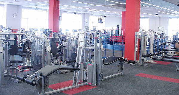 Fitness kulüpleri コナミスポーツクラブ 学園前, Nara, foto