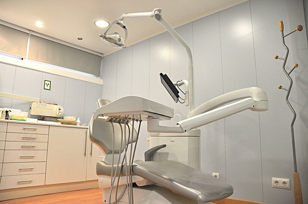 Özel ağız ve diş sağlığı klinikleri ve muayenehaneleri Clínica Dental Dents, Lleida, foto