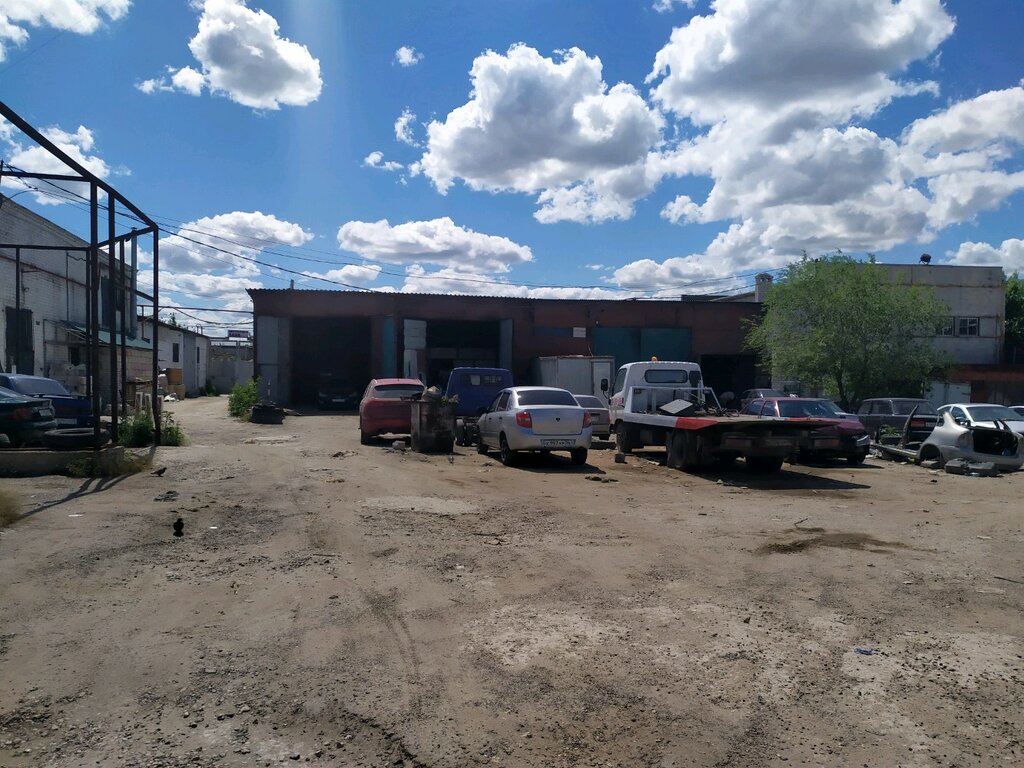 Otomobil yedek parçaları Магазин автозапчастей, Lipetsk, foto