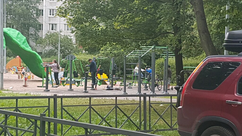 Spor alanı Воркаут, Saint‑Petersburg, foto