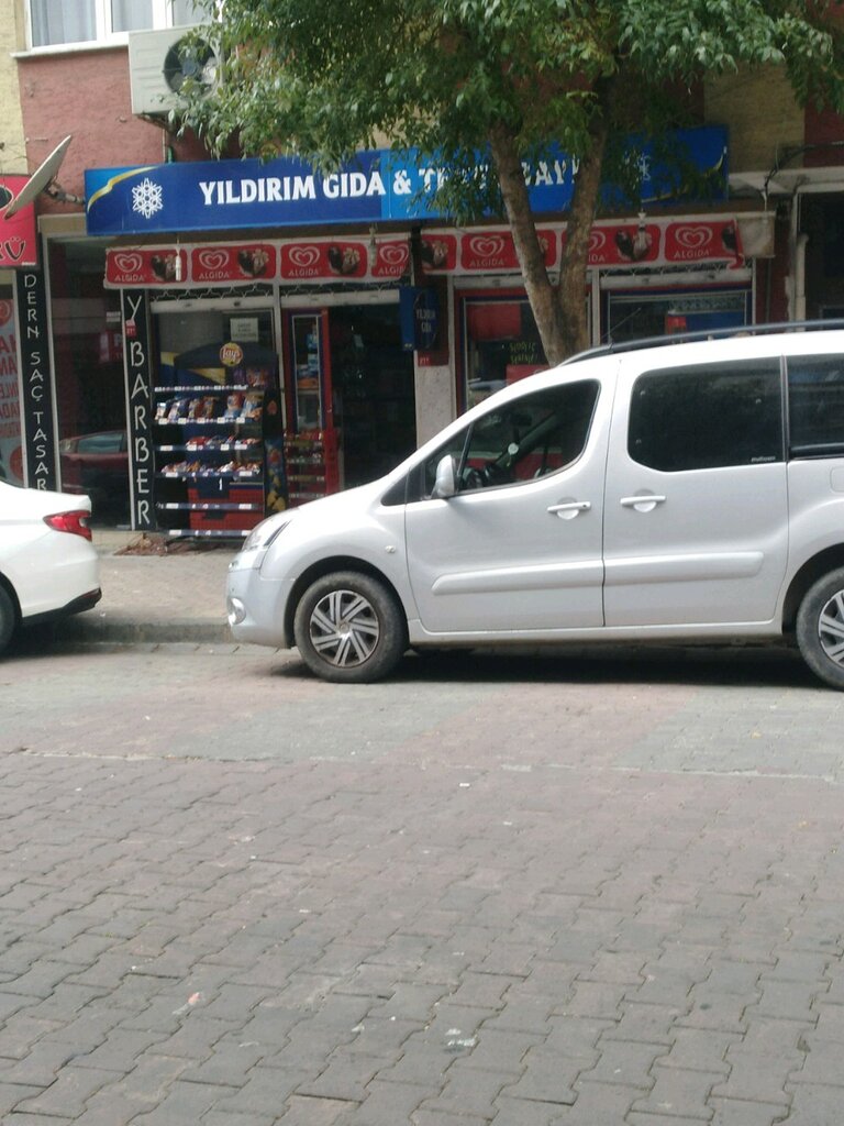 Alkollü içecekler Yıldırım Gıda Tekel, İstanbul, foto