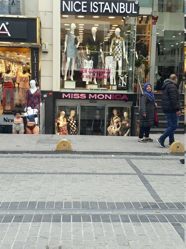 Monika Istanbul