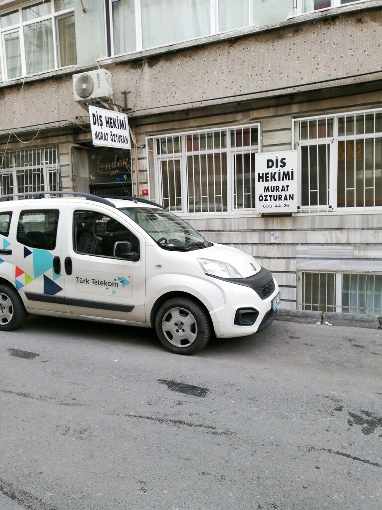 Özel ağız ve diş sağlığı klinikleri ve muayenehaneleri Diş Hekimi Sami Murat Özturan, İstanbul, foto