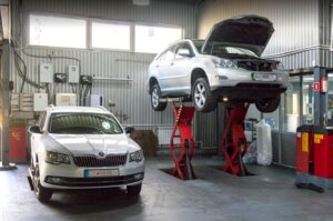 Master Service (Irpinska Street No:62Б), otomobil servisi  Kiev'den