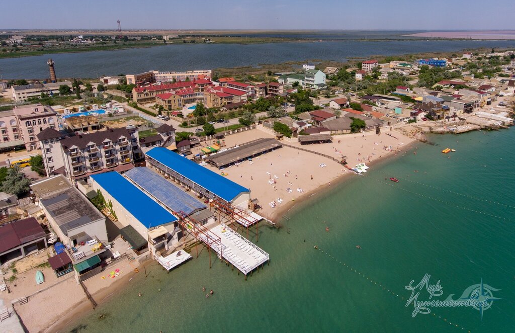 Resort oteller, tesisler Дельфин-93, Yevpatorya, foto