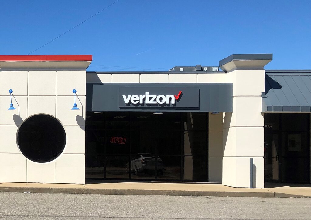 Telekomünikasyon ekipmanları Verizon Authorized Retailer - Victra, Ohio Eyaleti, foto