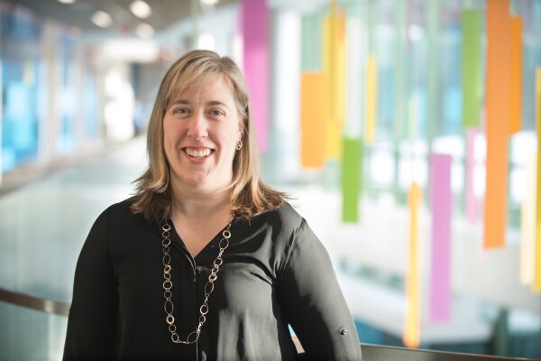 Tıp merkezleri ve klinikler Michelle Burke, Md, Ohio Eyaleti, foto