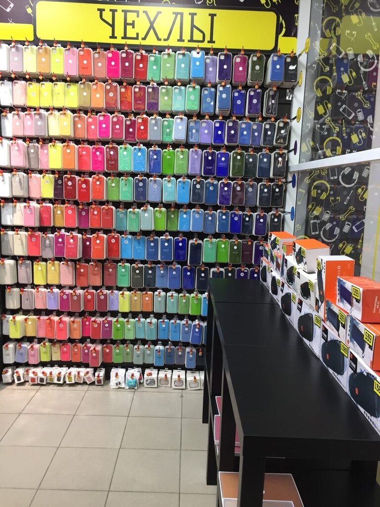 Cep telefonu aksesuarları Lumma store, Yekaterinburg, foto