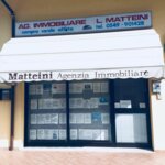 Agenzia Immobiliare Matteini (Domagnano, Via Ranco), aracı şirketler  Dünya'dan