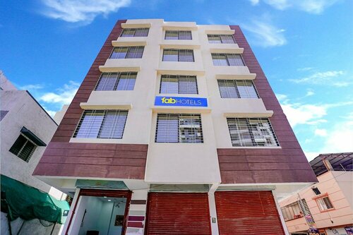 VIA Crystal Inn, hotel, State of Maharashtra, Pimpri-Chinchwad — Yandex ...