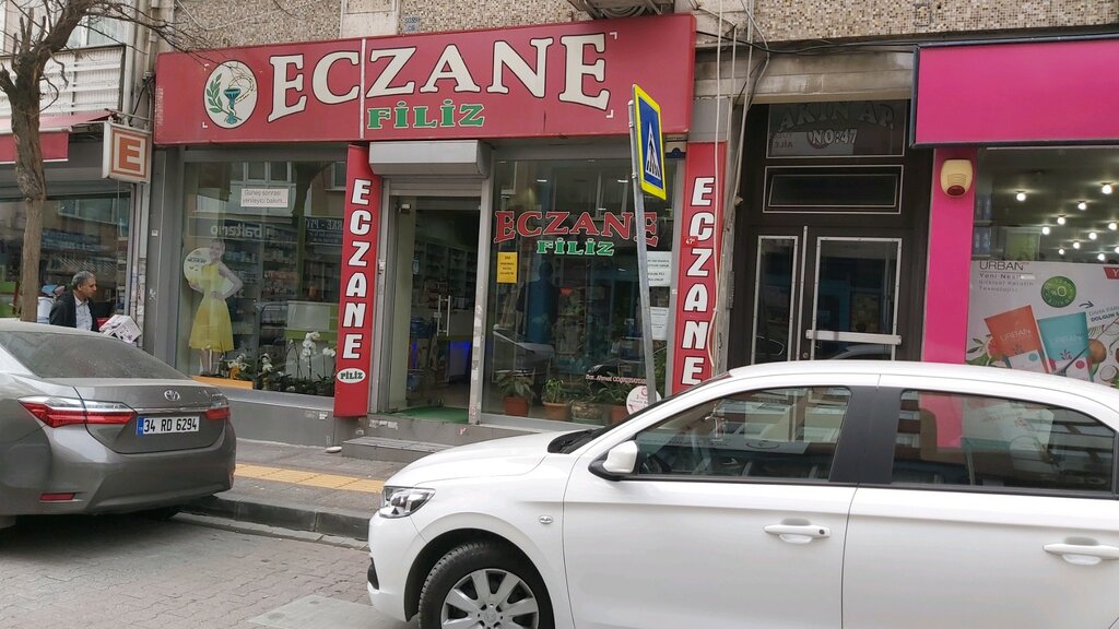 Eczaneler Filiz Eczanesi, İstanbul, foto