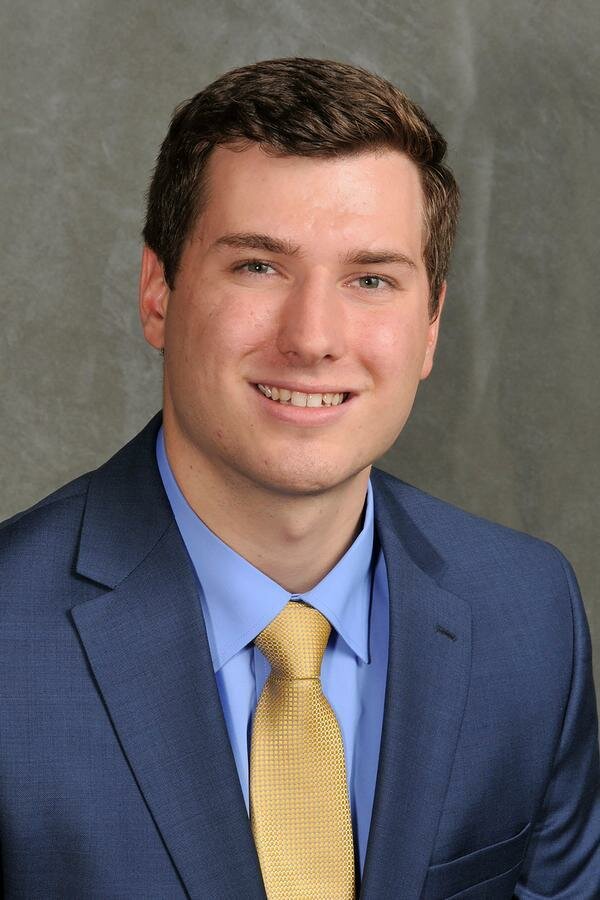 Yatırım fonu firmaları Edward Jones - Financial Advisor: Ryan Brinker, Missouri Eyaleti, foto