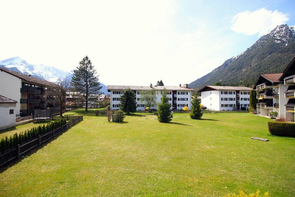 Otel Lindenschlösschen & Schlossgarten, Garmisch‑Partenkirchen, foto
