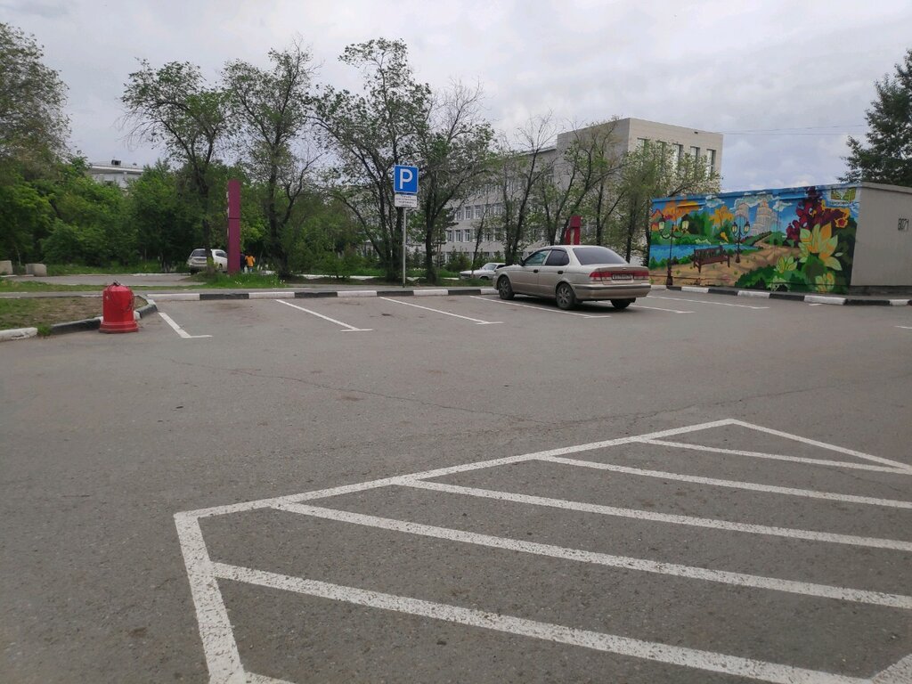 Otoparklar Parking lot, Omsk, foto