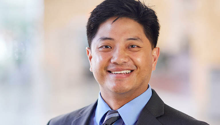 Tıp merkezleri ve klinikler S. Timothy Decha-Umphai, Md, Missouri Eyaleti, foto