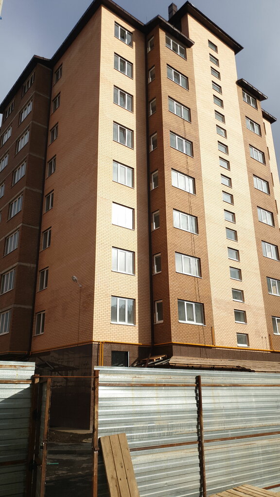 Konut blokları Молодежный, Mineralniye Vodi, foto