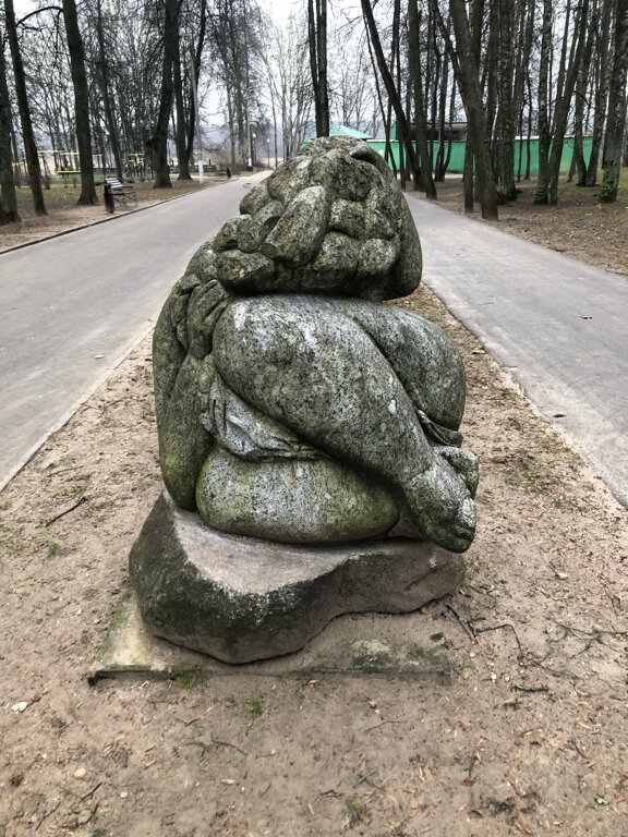 Park, sokak heykeli Невольница красоты, Vileyka, foto
