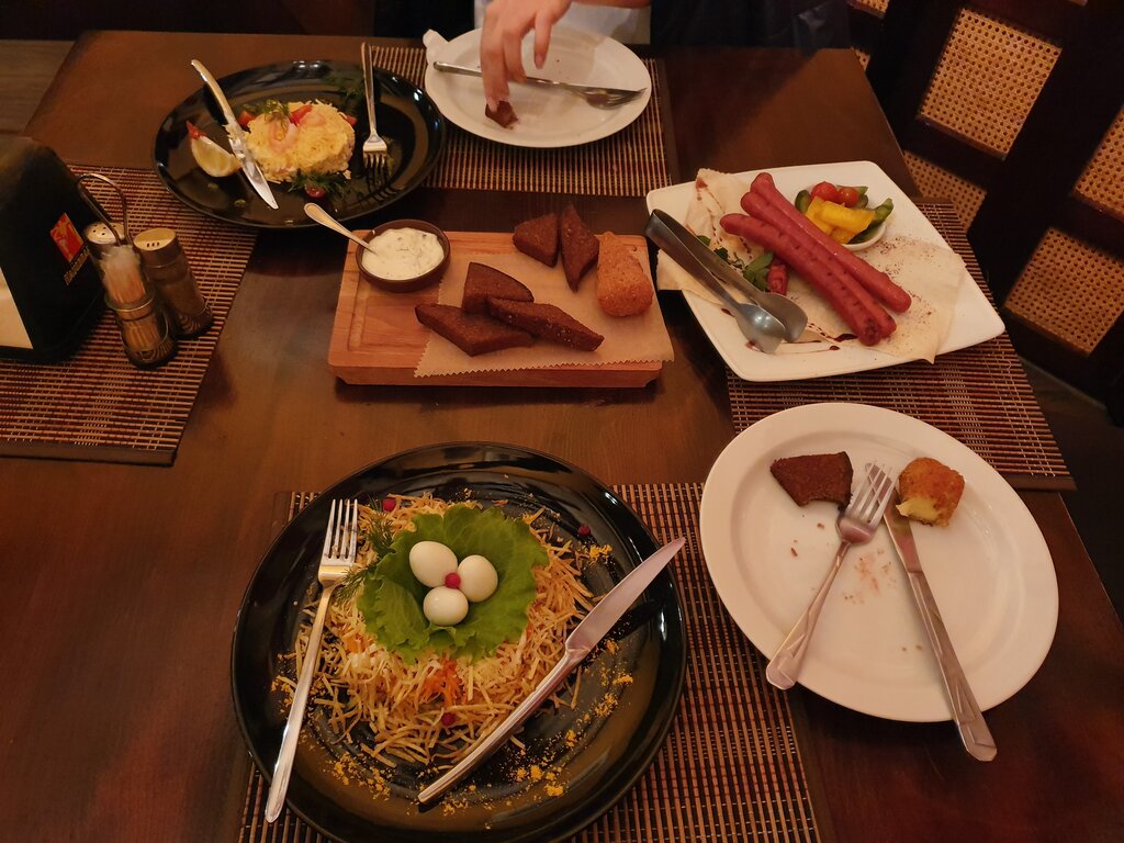 Kafe Munich, Mineralniye Vodi, foto