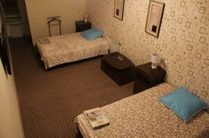 Ekonom Plyus (Aleksandr Afanasev kóshesі No:30), otel  Atırav'dan