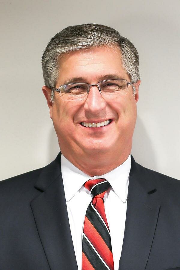 Yatırım fonu firmaları Edward Jones - Financial Advisor: Tim Andrus, Aams™, Michigan Eyaleti, foto