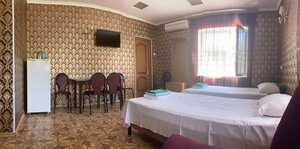 Topolya (Topoliny pereulok No:9, City of Budyonnovsk), otel  Budennovsk'tan