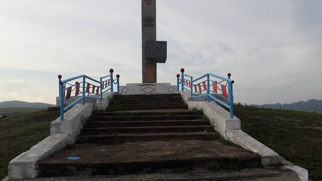 Anıt, heykel Воинам-ноехонцам, павшим в боях за Родину, Buriatya, foto