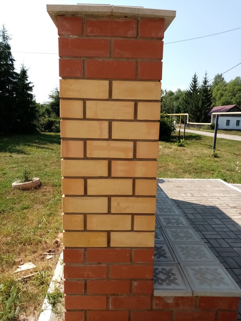 Anıt, heykel Стела павшим в годы Великой Отечественной войны, Tataristan, foto