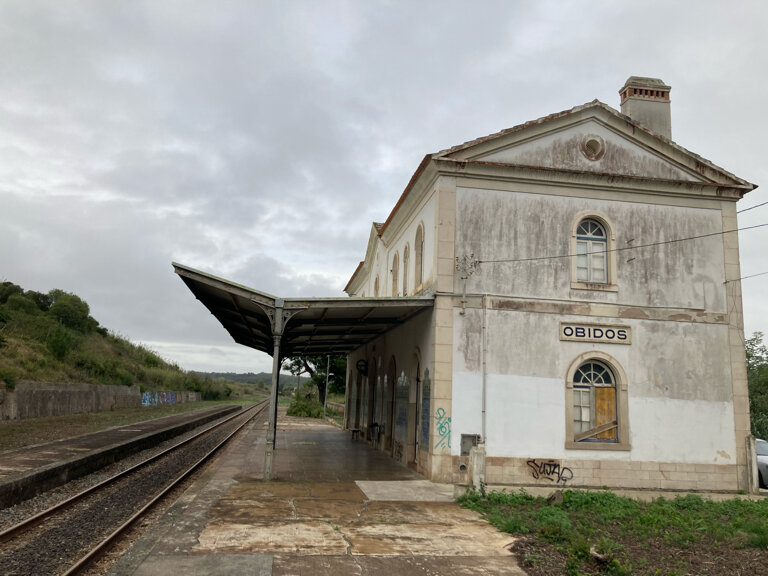 Tren istasyonu Óbidos, Leiria, foto