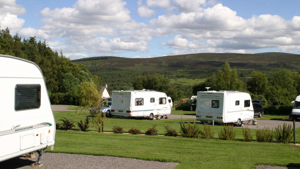 Kamp alanları Culloden Moor Caravan and Motorhome Club Campsite, Highland Konsey Bölgesi, foto