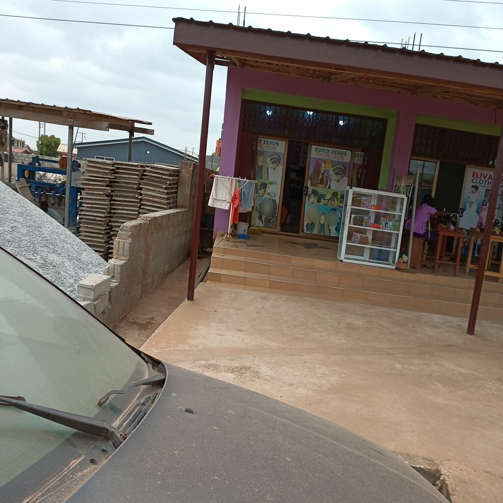 Güzellik salonu Only Jesus Beauty Salon, Dünya, foto