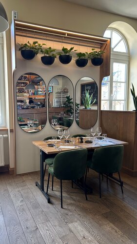 Restoran Aal Schoul, Dünya, foto