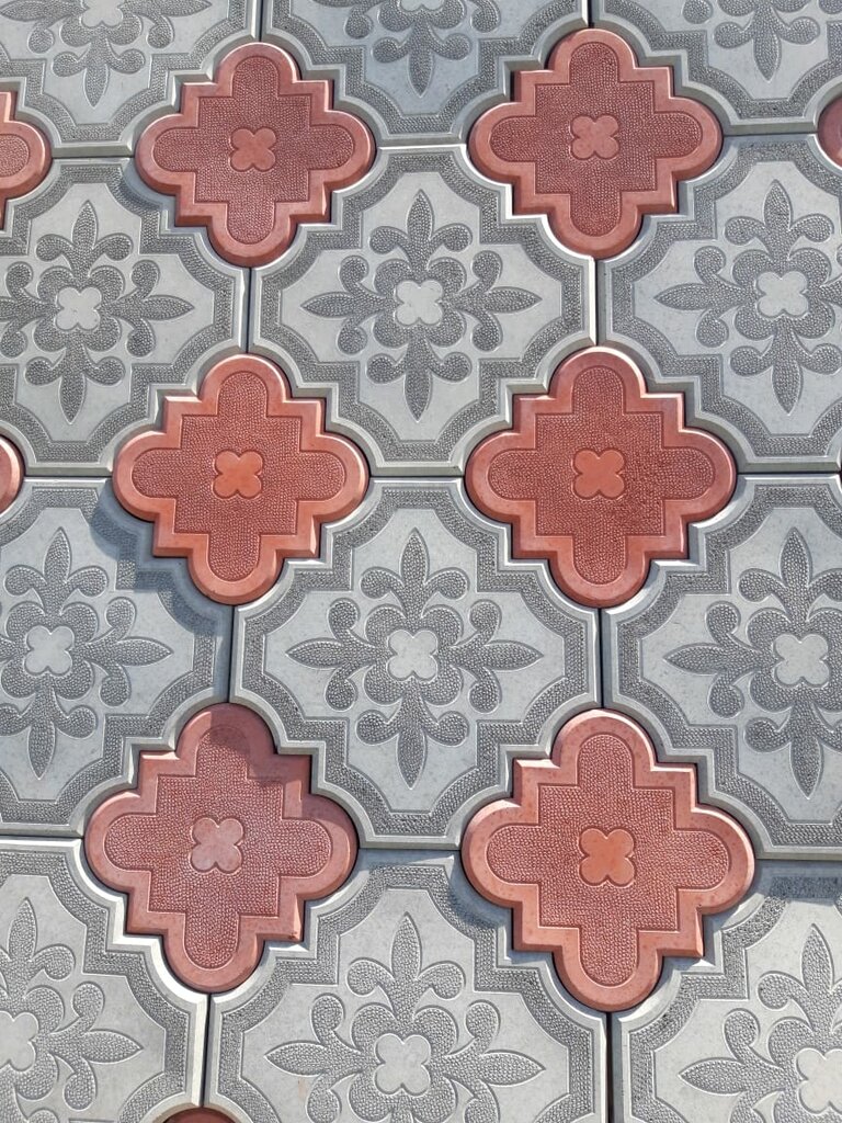 Kaldırım taşları Bordyur Bruschatka, Naberejniye Çelny (Yar Çallı), foto