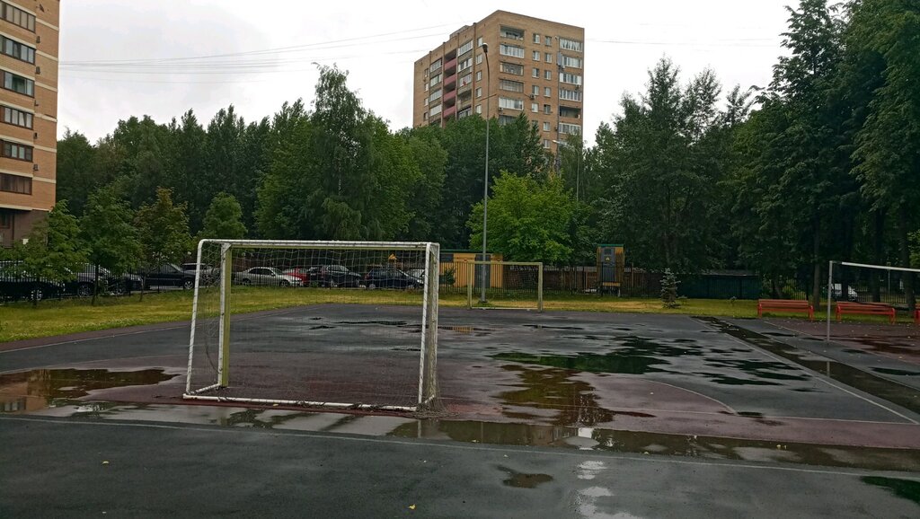 Spor alanı Футбольная площадка, Moskova, foto