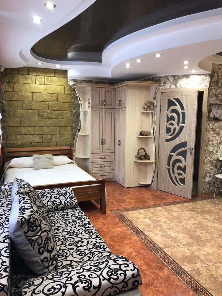 Konuk evi Neptun u reki, Aluşta, foto