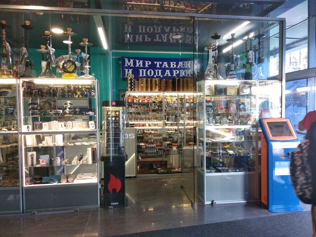 Tütün, sigara mağazaları Mir Tabaka i Podarkov, Soçi, foto
