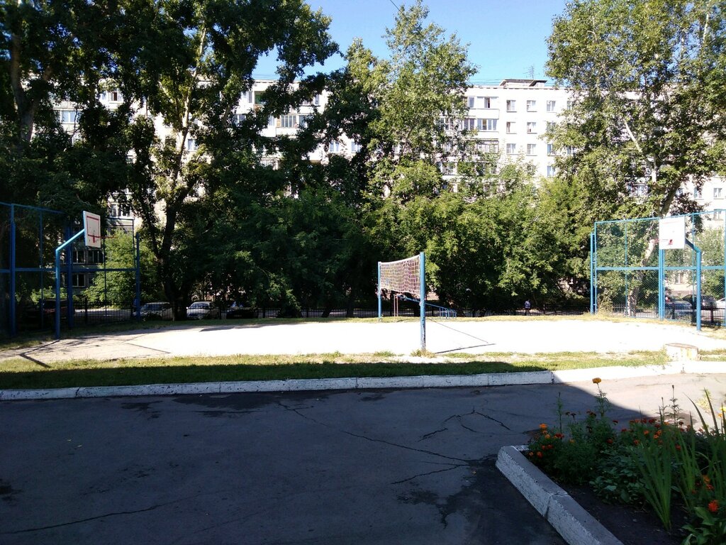 Spor alanı Спортивная площадка, Novosibirsk, foto