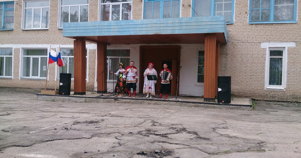Kültür ocakları Mauk tsentr kultury i dosuga TsKD, Tümen (Tiumenskaya) oblastı, foto